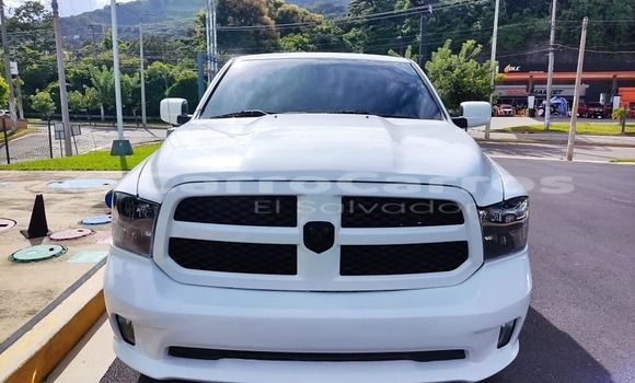 Comprar usados carro dodge ram blanco en chalatenango en chalatenango ...
